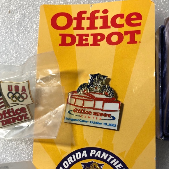 Office Depot | Jewelry | Vintage Office Depot Pin Set | Poshmark